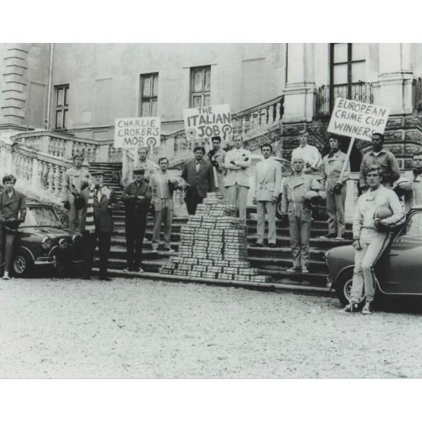 約20.3x25.4cmのサイズの写真です。直輸入品です。プリント紙はコダック、もしくはフジカラーです。