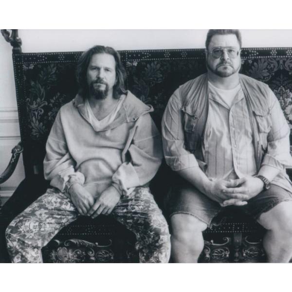 約20.3x25.4cmのサイズの写真です。直輸入品です。プリント紙はコダック、もしくはフジカラーです。