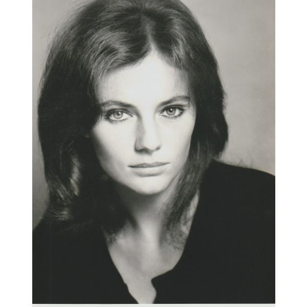 約20.3x25.4cmのサイズの写真です。直輸入品です。プリント紙はコダック、もしくはフジカラーです。