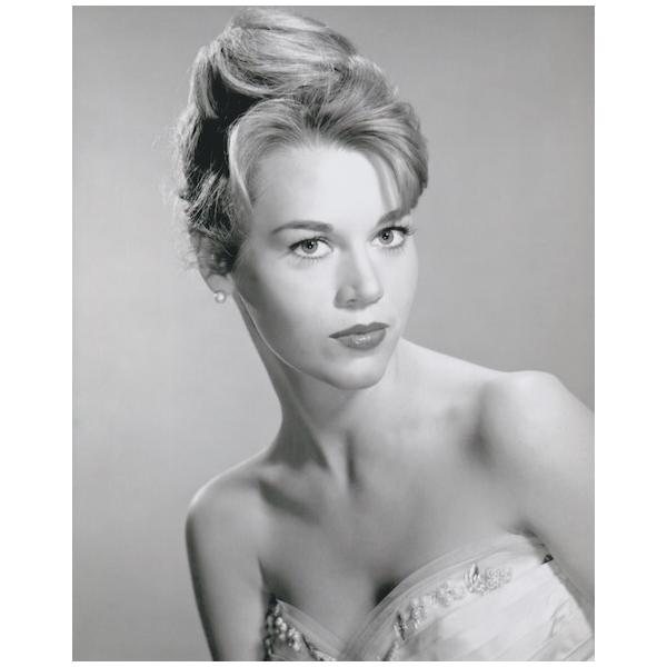 約20.3x25.4cmのサイズの写真です。直輸入品です。プリント紙はコダック、もしくはフジカラーです。