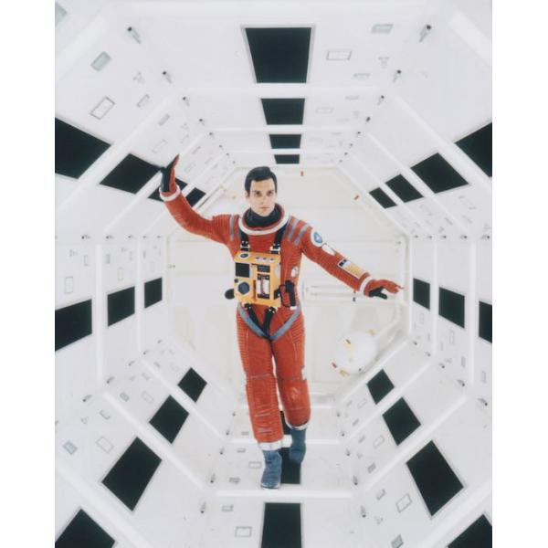 約20.3x25.4cmのサイズの写真です。直輸入品です。プリント紙はコダック、もしくはフジカラーです。