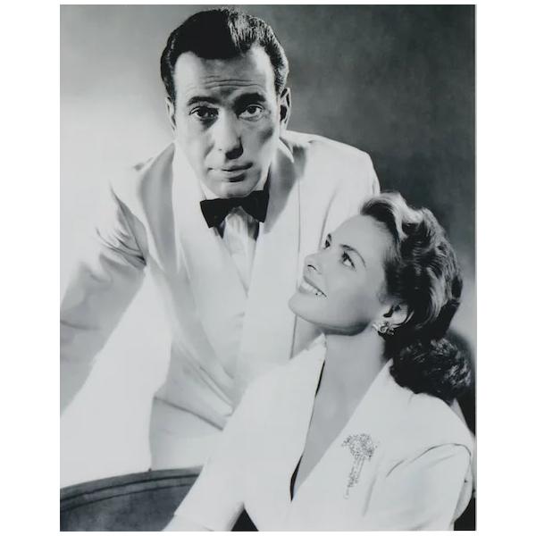 約20.3x25.4cmのサイズの写真です。直輸入品です。プリント紙はコダック、もしくはフジカラーです。