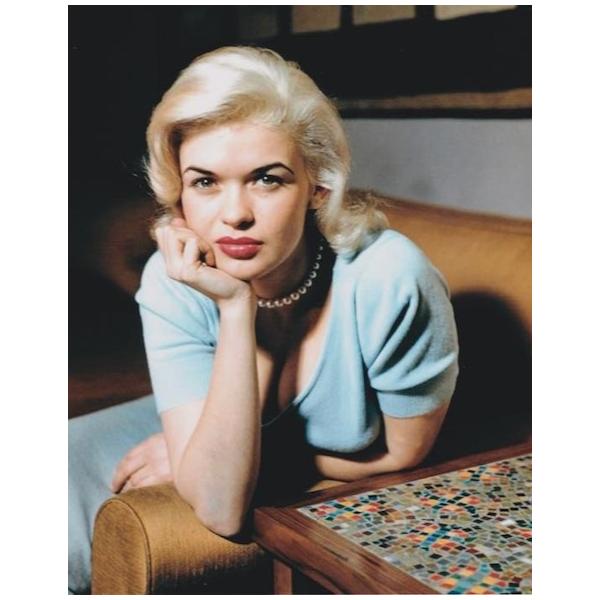 約20.3x25.4cmのサイズの写真です。直輸入品です。プリント紙はコダック、もしくはフジカラーです。