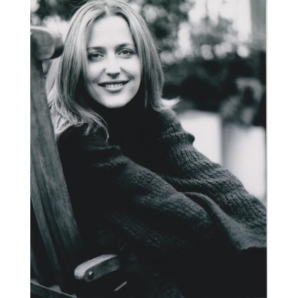 約20.3x25.4cmのサイズの写真です。直輸入品です。プリント紙はコダック、もしくはフジカラーです。