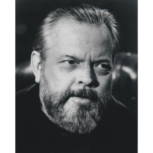 約20.3x25.4cmのサイズの写真です。直輸入品です。プリント紙はコダック、もしくはフジカラーです。