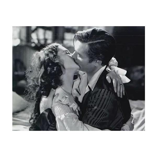 約20.3x25.4cmのサイズの写真です。直輸入品です。プリント紙はコダック、もしくはフジカラーです。