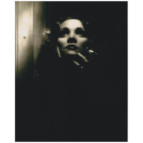 約20.3x25.4cmのサイズの写真です。直輸入品です。プリント紙はコダック、もしくはフジカラーです。