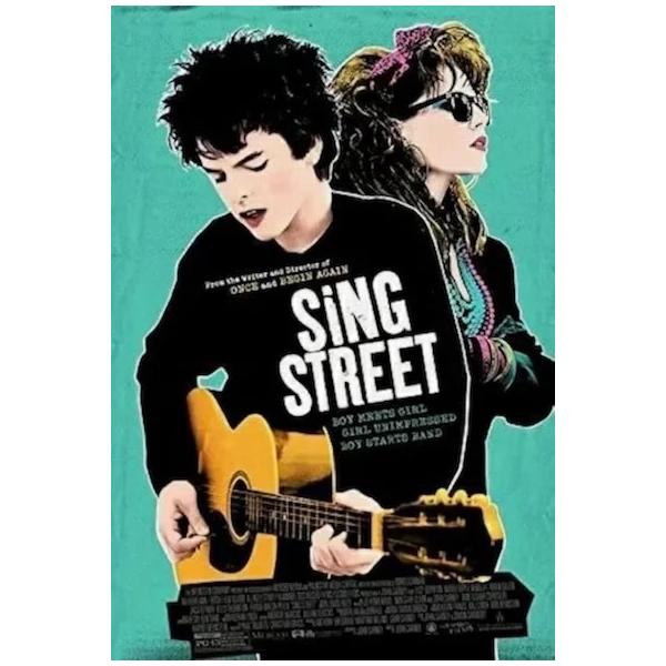 この小型ポスターは、英国からの輸入品で、映画ファンにとって魅力的なアイテムです。サイズは約28 x 43.5cmで、飾りやすい手頃な大きさです。写真プリント紙に印刷されており、色褪せや劣化に強いのが特徴です。発送時には丸めずに平らな状態でダ...