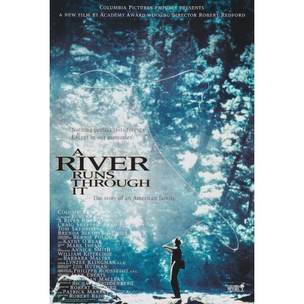 約30.4x20.2cmのほぼA4サイズのポスターです。フジの写真プリント紙に印刷されています。輸入品です。