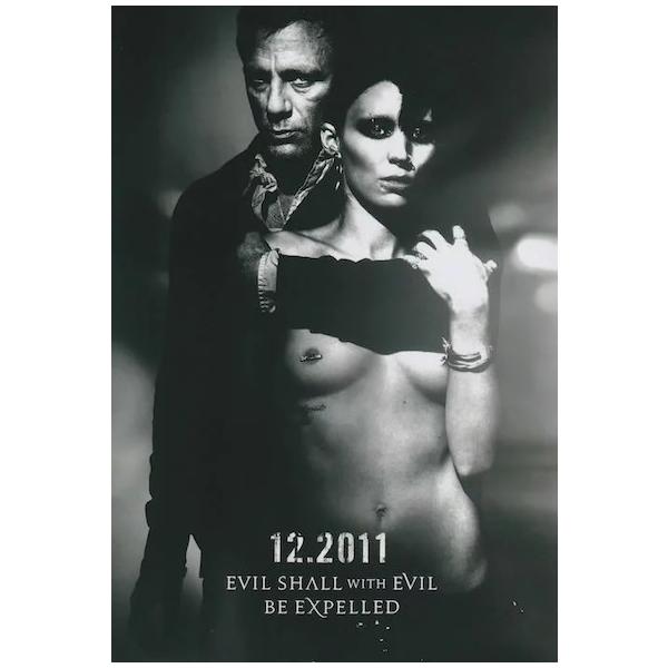 約20.3x30.5cmのサイズの写真です。直輸入品です。プリント紙はコダック、もしくはフジカラーです。