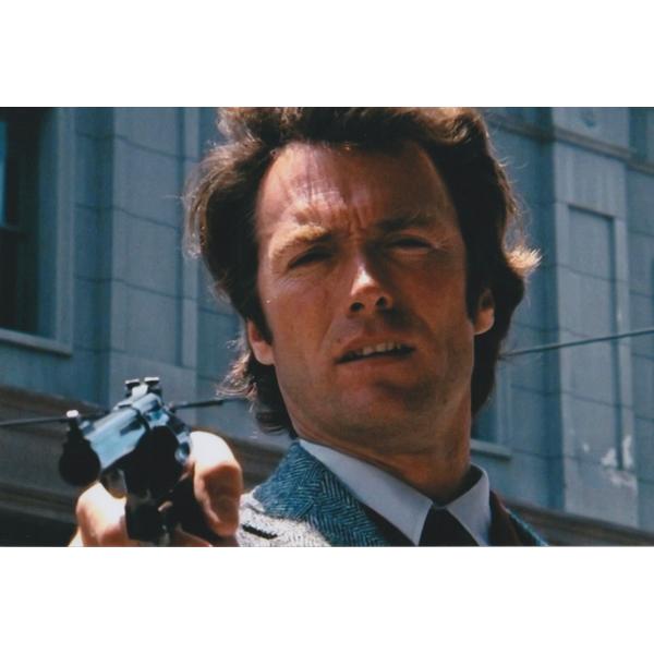 サイズにご注意ください。はがきサイズの写真です。(約15.8 x10.1cm)輸入品です。プリント紙はコダック、もしくはフジカラーです。