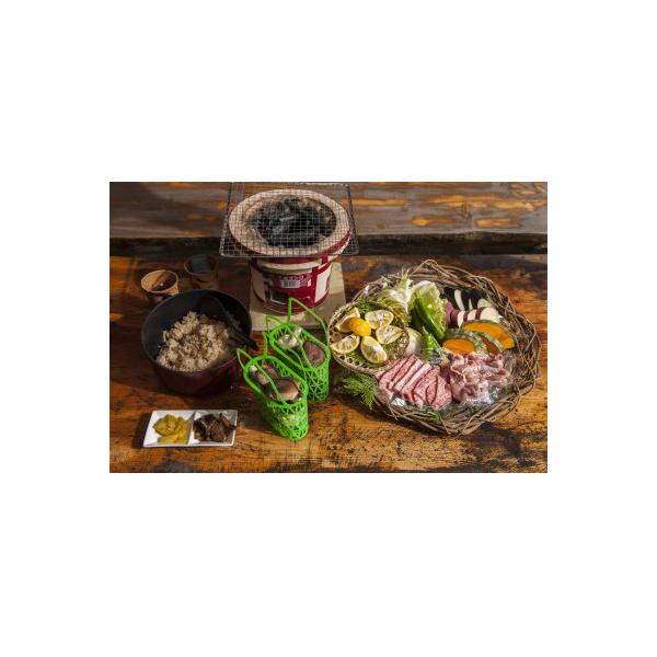 ■お礼品詳細　・配送種別：通常　・提供元：仲しい茸園■お申し込み・配送・その他　・発送時期：お申込みから1週間程度で順次発送予定(お届け時間帯指定可)　・申込受付期間：通年　・配達外のエリア：　・寄付証明書の送付時期目安：申込完了日から1か...