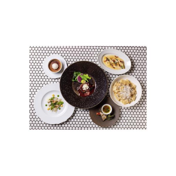 ■お礼品詳細　・容量：1名様　ランチまたはディナープラン　・利用時間【ランチ】：11：30〜15：30（LO15：00）　・利用時間【ディナー】：17：30〜22：00（LO21：30）　・有効期限：発行日より12か月 ※ご利用日の７日前ま...