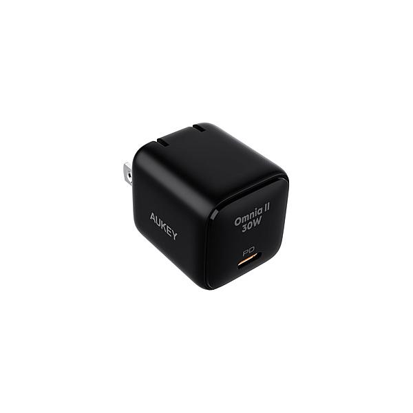 【発売日：2023年03月17日】最大30Wパワーデリバリーの高出力対応でiPhoneシリーズの充電に最適。折りたたみ式プラグでコンパクト。全５色のカラー展開。