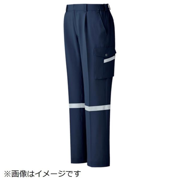 夜間時における安全性を考慮して、膝下・カーゴポケットに再帰性の反射材を採用しました。