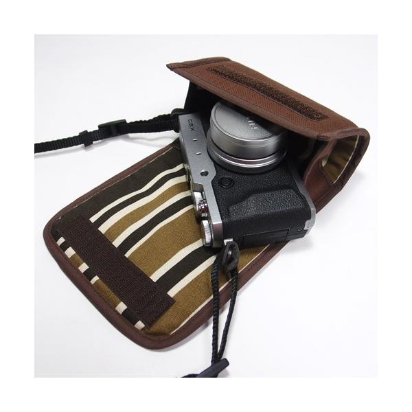 FUJIFILMの高性能デジカメ「FUJIFILM X30」によく合う専用ケースは、表地は耐久性のある８号帆布。裏地は柄がカラフルなsuono定番のプリントファブリック を使っています。 通常の工業製品よりも縫い目を細かく設定して縫製してお...