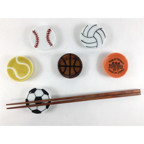 産地日本　佐賀県窯元有田焼　北川美宣窯サイズ(約)径4.5cm×高さ1.1cm素材/材質磁器質感ツルツル仕様食洗機 ○ 、電子レンジ - スタッキング(重なり) △ 、直火 ×使用用途例置物・飾り・コレクション、など備考一点一点手作り品につ...