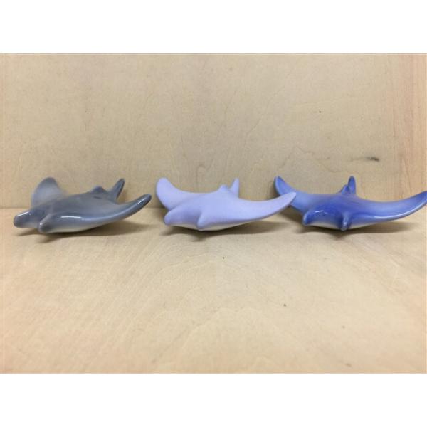 産地日本　佐賀県窯元有田焼　北川美宣窯サイズ(約)7.5cm×6cm×高さ1.7cm素材/材質磁器質感ツルツル唐焼はザラザラ仕様食洗機 - 、電子レンジ - スタッキング(重なり) - 、直火 -使用用途例置物・飾り・コレクション、など備考...