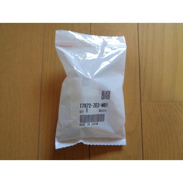 ホンダ除雪機用燃料タンク料フィルター　品番：17672-ZE2-Ｗ01小型中型用ガソリンエンジン、ハイブリッド除雪機どちらもGXからはじまる型番のみ適合します。 HS760 HS870 HS970 HS980 HS1180 HS1390等G...