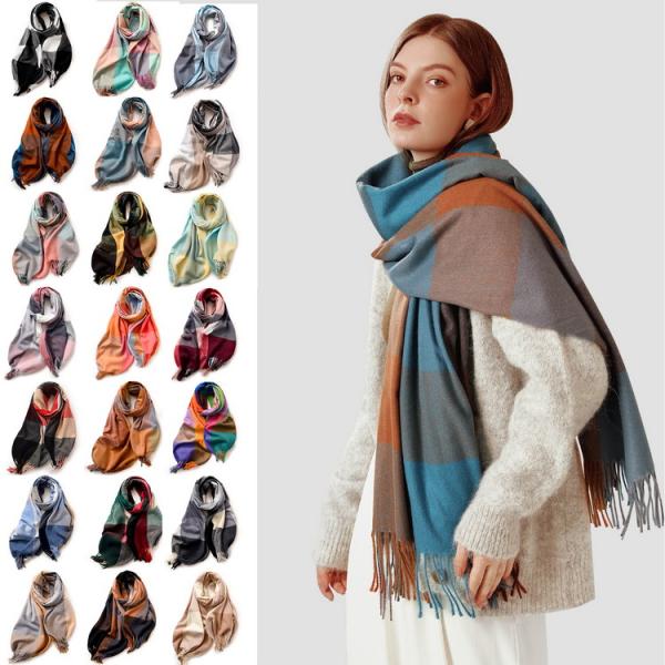 マフラー ストール 大判 あたたか 肩掛け ショール カシミヤ タッチ チェック柄 ボリューム レディース メンズカシミヤのようなしっとりした肌触りの大判ストールです。厚みもあり、大判サイズなので、ストールとしての用途だけではなくひざ掛けと...