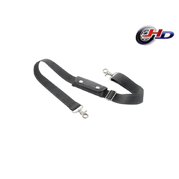 メーカー名　株式会社 リッチェル材質/素材  ベルト：ポリプロピレンナスカン：亜鉛合金ダイカスト(メッキ仕上げ)スナップボタン・アジャスター：スチール(メッキ仕上げ)パット：ポリエステル原産国または製造地  中国商品使用時サイズ  ベルト幅...