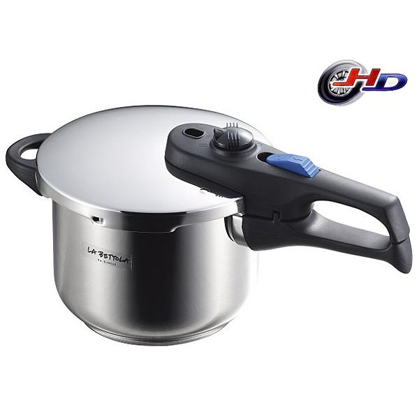 落合務ステンレス圧力鍋18cm■調理の時間が大幅に短縮。料理の素材を損なわずに調理できるので栄養満点！省エネだから光熱費の節約にもなりとっても便利。底3層で電磁調理器にも対応の片手タイプ。気圧調整機能付。 ■商品詳細●現品約38.7×20....