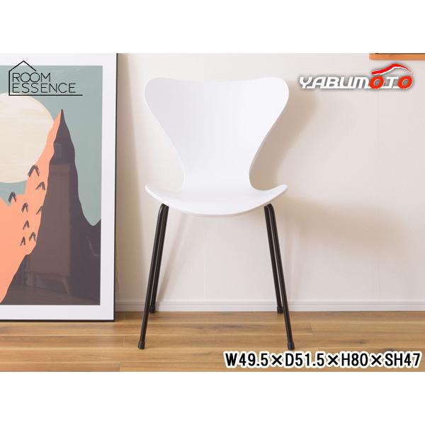 東谷 （あずまや） チェア ホワイト置く場所を選ばないシンプルなデザインと、座り心地を追求したチェアです。お手入れがしやすいポリプロピレン素材でメンテナンスにも優れております。また、座面、背もたれに木の模様が施されているので滑りにくい構造と...