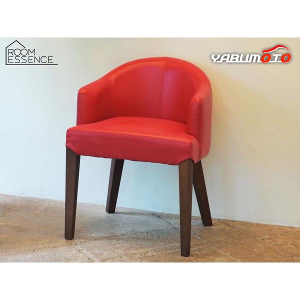 東谷 （あずまや） ダイニングチェア レッド座面にレザーを使用した一人掛けダイニングチェア。落ち着いた雰囲気でどんなお部屋にも置きやすいアイテム。メーカー：東谷 （ あずまや AZUMAYA ）品番：HOC-55RD商品名：ダイニングチェア...