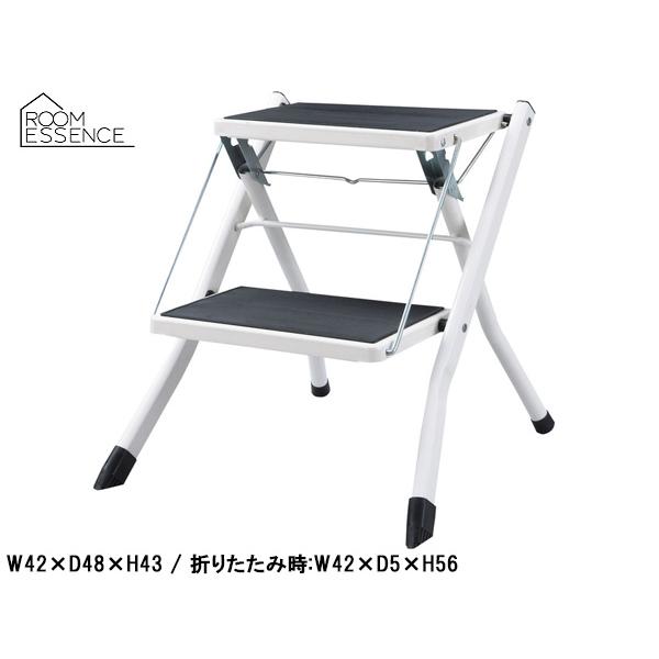 東谷 （あずまや） アシスタ ホワイト折りたたみ式でコンパクトに収納可能なミニ脚立。メーカー：東谷 （ あずまや AZUMAYA ）品番：PC-334WH商品名：アシスタカラー：ホワイトサイズ(cm)：W42×D48×H43 / 折りたたみ...