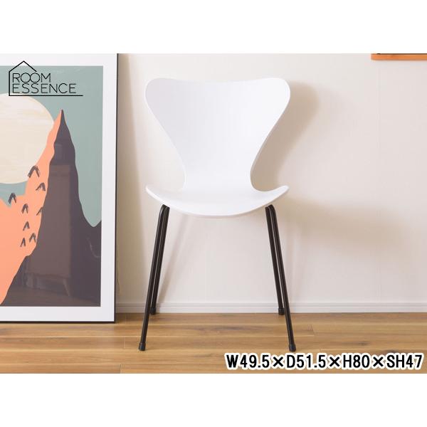 東谷 （あずまや） チェア ホワイト置く場所を選ばないシンプルなデザインと、座り心地を追求したチェアです。お手入れがしやすいポリプロピレン素材でメンテナンスにも優れております。また、座面、背もたれに木の模様が施されているので滑りにくい構造と...