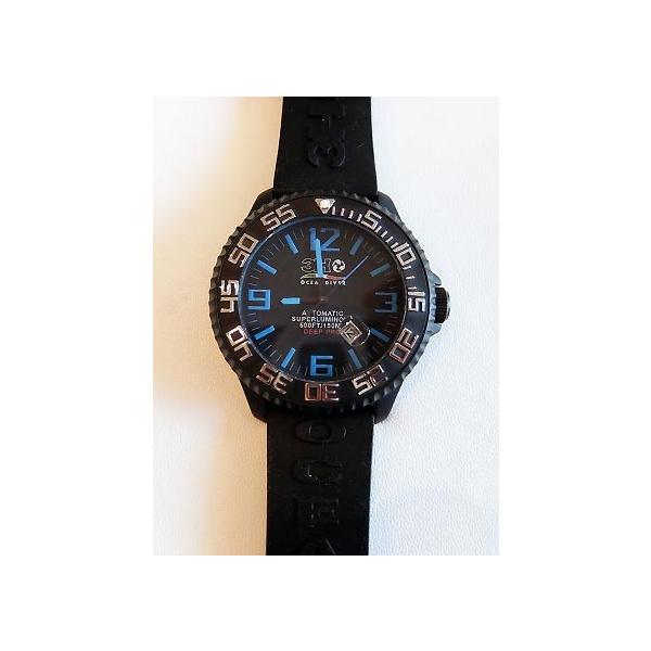 日本正規輸入品メーカー1年保証さらにベルト一本つきステンレススチールケース/ブラックPVD直径52mm200m防水自動巻きムーブメント防水：200mミネラルガラス革ベルトねじ込み式リューズ逆回転防止ベゼル