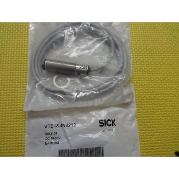 ■配送について＜通常、12ー22日以内に発送致します＞★代引配送も可能です★海外倉庫より輸送のうえ、弊社を経由し国内宅配便にてお届けします■新古品（動作保証）（八重洲堂／保証期間：お届け日から１年間）■以下の点について、あらかじめご了承をお...