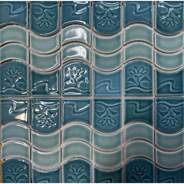 タイルのまち 岐阜県多治見市笠原から作善堂がお届けする美濃焼のモザイクタイルをどうぞ♪キッチンカウンター、作業台、家具、店舗等の屋内の壁に＊市販の弾性接着材で施工可能です。▼必ずお読みください▼【シート】：裏ネット張り【材質】：磁器質 施釉...