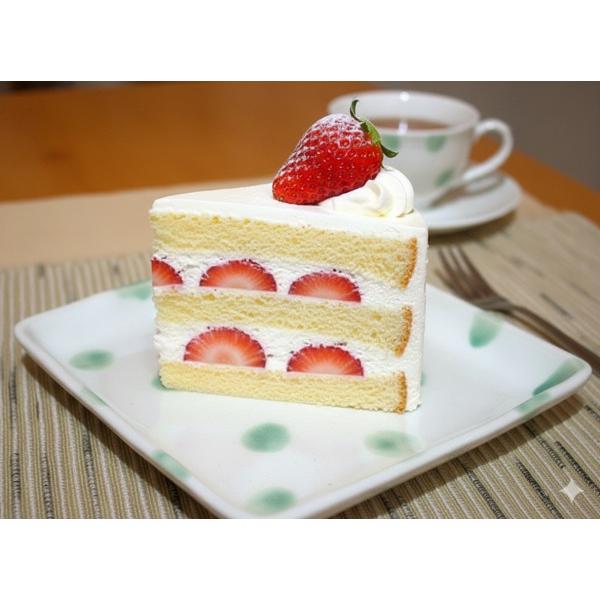 ＊商品サイズ　径15.5cm　高さ2.5cｍ　（箱は付属しません）＊商品説明こちらの角皿は白と黒の二色で展開しています。水玉文様がオシャレな作品に仕上がっています。取り皿、盛皿、ケーキなど様々なシュチエーションでお使いください。＊永井久美子...