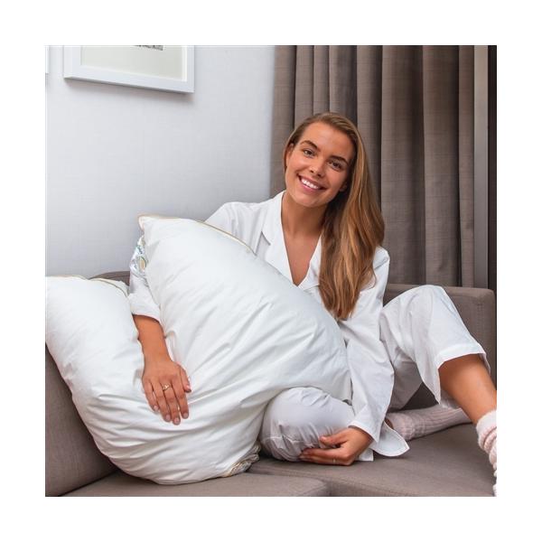 【期間限定大特価】fossflakes　半身枕　クラシック　ハーフボディピロー　ホワイト　金縁　80×80cm 449