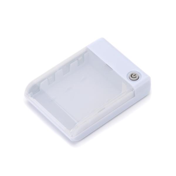 PGA　PG-JUK1U4WH　USBポート搭載　乾電池式充電器　1A出力　Premium　Style　1A　ホワイト 500