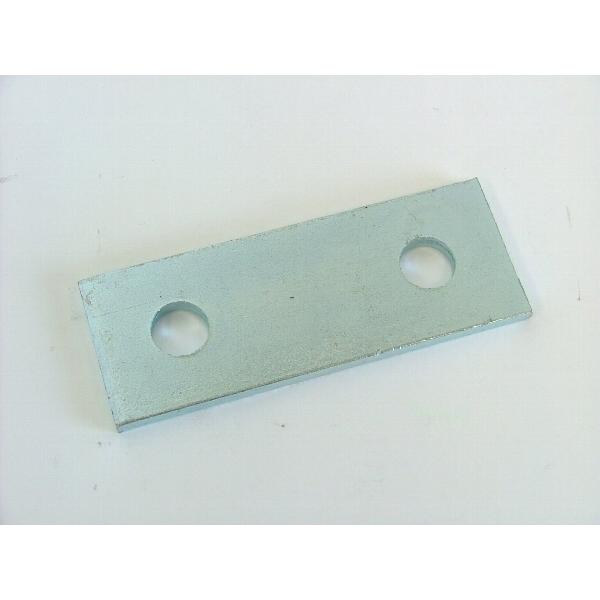 材質//鉄製寸法//厚：4.5mm、縦：38×横：100mm、穴径：14mm、重量：0.12kg寸法図//画像よりご確認下さい表面処理//三価メッキ仕様//Uボルトフック 12mm曲用座金