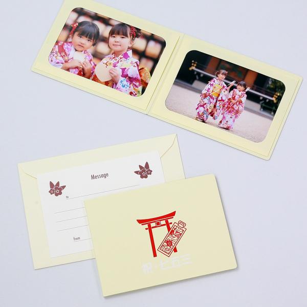 【基本仕様】Lサイズ収納、2ツ折2面（ヨコ・ヨコ） 【材質】表紙：紙（タント紙/100kg両面合紙）ポケット：紙（タント紙/100kg）メッセージカード：紙（マーメイド紙/115kg））封筒：紙（ボス紙/110kg） 【台紙厚さ】（折りたた...