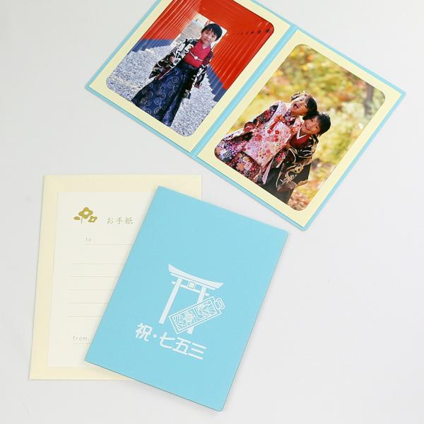 【基本仕様】2Lサイズ収納、2ツ折2面（タテ・タテ） 【材質】表紙：紙（タント紙/100kg両面合紙）ポケット：紙（タント紙/100kg）メッセージカード：紙（マーメイド紙/115kg））封筒：紙（ボス紙/110kg） 【台紙厚さ】（折りた...