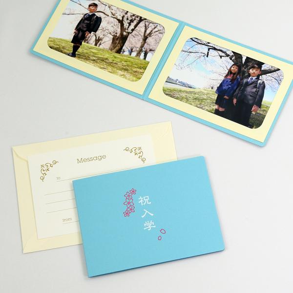 【基本仕様】Lサイズ収納、2ツ折2面（ヨコ・ヨコ） 【材質】表紙：紙（タント紙/100kg両面合紙）ポケット：紙（タント紙/100kg）メッセージカード：紙（マーメイド紙/115kg））封筒：紙（ボス紙/110kg） 【台紙厚さ】（折りたた...