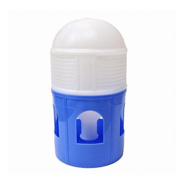 【特長】チャボ、ニワトリ、ハトなどの多数飼育の水入れに最適です。【仕様】・サイズ：直径14×高さ26cm・水容量：2.0L・対象動物：ニワトリ、チャボ、ハト、小動物など