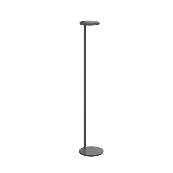 オブリークはその名の通り、斜めに光を照射する新時代のタスクライトコレクション。フロアシリーズはテーブルシリーズのフォルムを継承しながら、高さ1m強のスタンド照明へと昇華しています。もちろん本体を移動させることなく、広範囲を明るく照らす機能性...