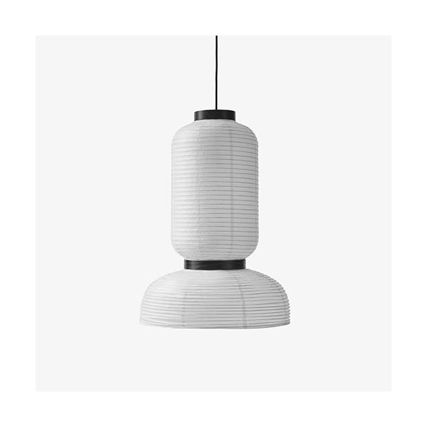 ハイメ・アジョンは現代的な表現で伝統的なアジアのランタンにデザイナーの目線からモダンなひねりを加えることで、東洋と西洋のエッセンスの融合を表現したデザインに仕上げました。提灯はアジアで長きに渉って使用され、そしてその地域や文化によってさまざ...