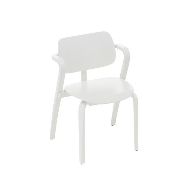 Aslak（アスラック）チェアは、フィンランド ミッドセンチュリーを代表する家具デザイナーの一人、Ilmari Tapiovaara（イルマリ・タピオヴァーラ）が手がけたアームチェア。氏の代表作である「ドムスチェア」同様、人の身体に沿った座...