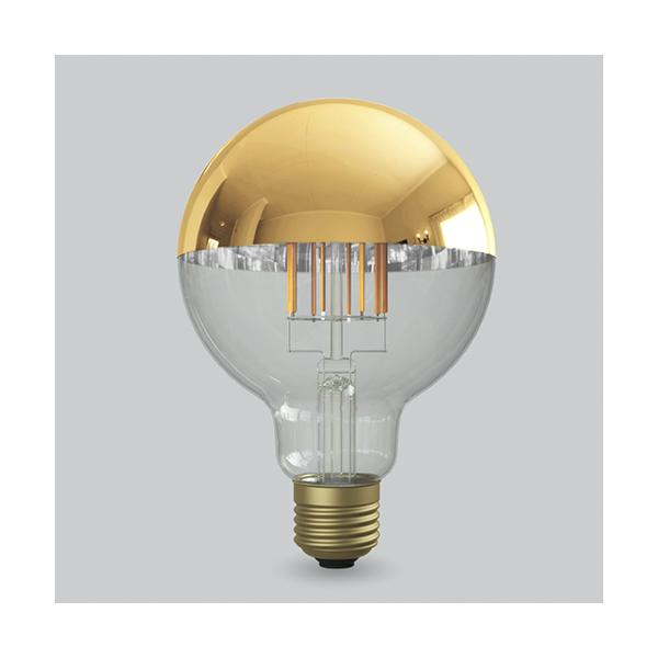ハーフミラーやＴミラーとよばれている、電球のTOPが加飾されている電球です。加飾されている部分は光を通さず、直接見ても眩しくなく優しく光が拡散します。ガラス部が丸い形状のフィラメント電球です。LED電球をそのまま使用して形と灯りを同時に楽し...