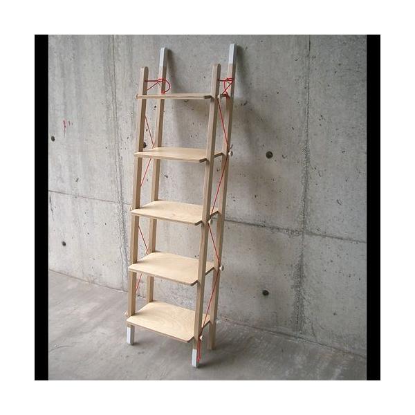 洗練されたデザインと機能性を追求し、感性を心地よく刺激する製品を発表するファニチャーレーベル「abode（アボード）」。優れた品質を求め「made in Japan」にこだわっています。この「LADDER RACK」は、折畳みのできるラック...