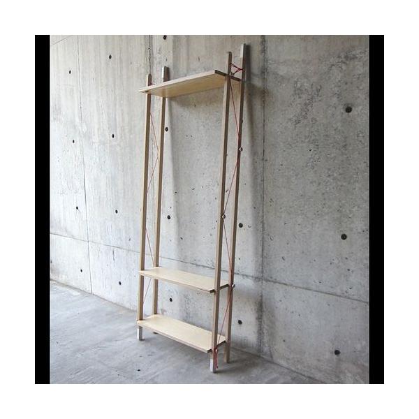 洗練されたデザインと機能性を追求し、感性を心地よく刺激する製品を発表するファニチャーレーベル「abode（アボード）」。優れた品質を求め「made in Japan」にこだわっています。この「LADDER RACK」は、折畳みできるラックで...
