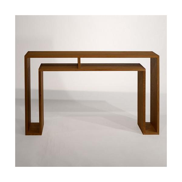 洗練されたデザインと機能性を追求し、感性を心地よく刺激する製品を発表するファニチャーレーベル「abode（アボード）」。優れた品質を求め「made in Japan」にこだわっています。この「SHOJI」は、コンソール、テーブル、スツール、...