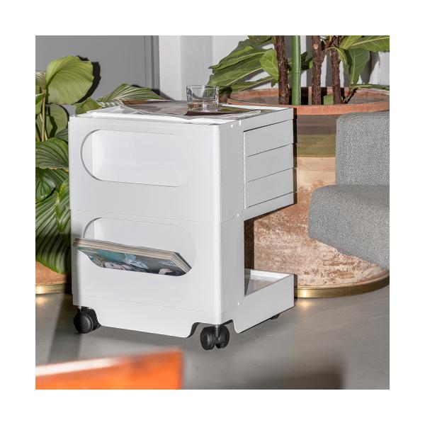 1970年、鬼才ジョエ・コロンボによってデザインされた名作ワゴン。製図用品を収納するためにデザインされ、ペン等細々としたものの収納が得意です。A4用紙が入る大きさのトレイは支柱を中心に180度回転し、物の出し入れが容易。天板の耐加重は50k...