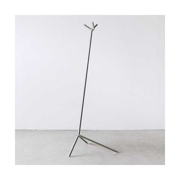 DUENDE(デュエンデ)は、「ミニマムでファンクションのあるデザイン」をコンセプトに国内外の様々なデザイナーと共に、国境や文化を越えた普遍性のあるプロダクト作りを指しているブランドです。UNO（ウノ）は建築家、芦沢啓治氏デザインのアート作...